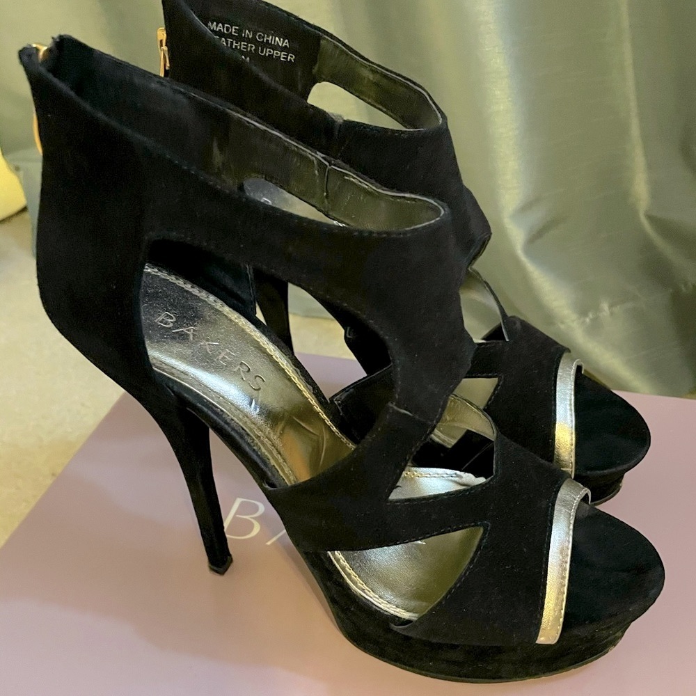 Gold & Black Platform Stiletto Heels By Bakers - Gem